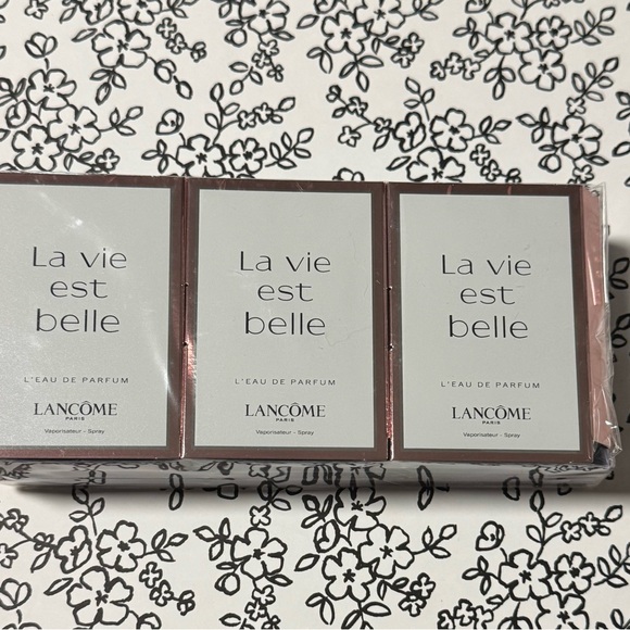 Lancome | Other | Lancome La Vie Est Belle Trio Set 2 Ml X12 Samples ...